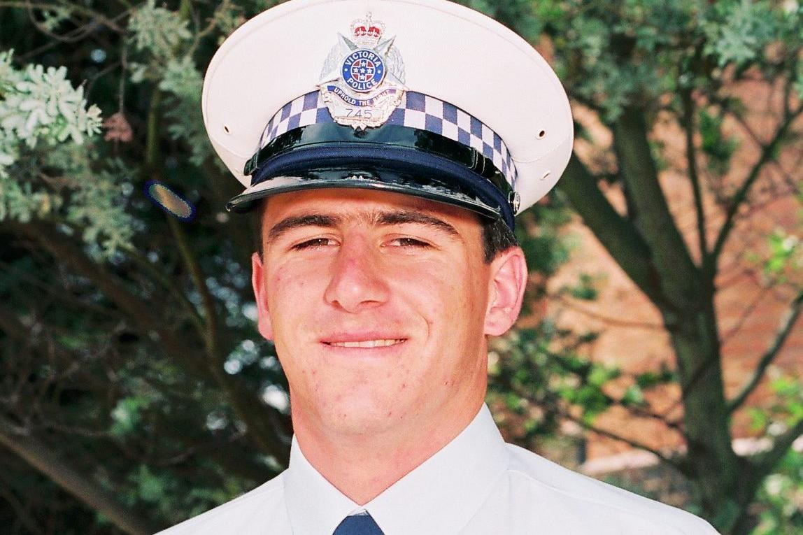 Community pays tribute to brave, fallen police officers